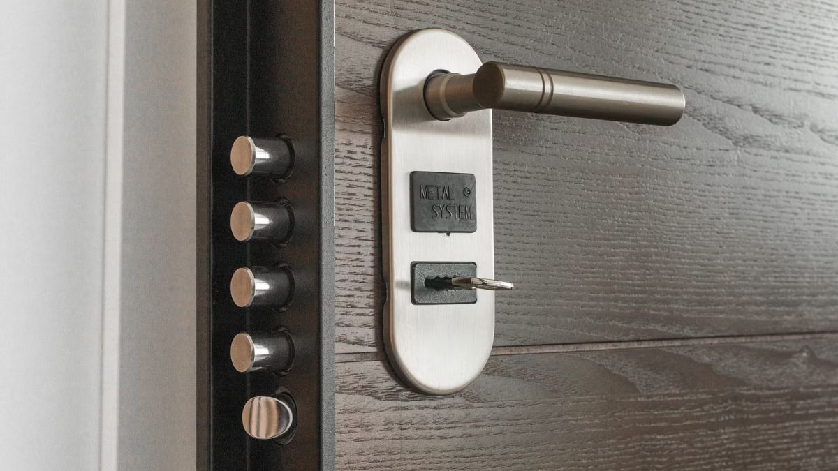 How to Choose the Right Lock for Your Front Door